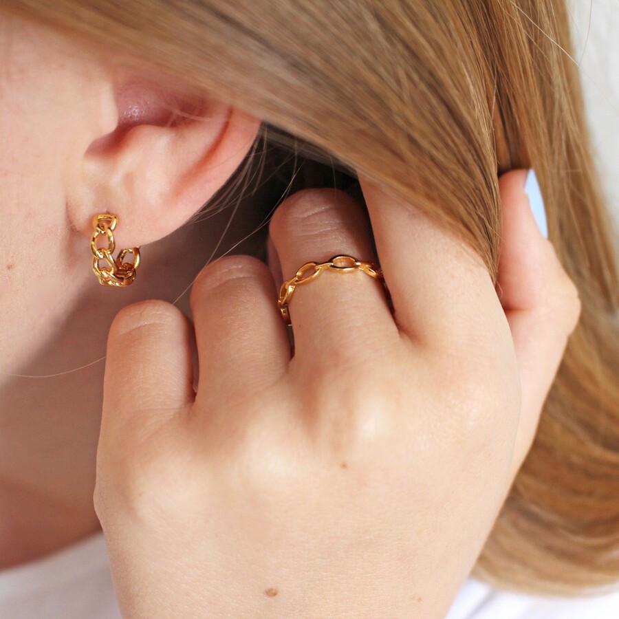 Gold Sterling Silver Chain Ring | Ladies' Jewellery | Lisa Angel