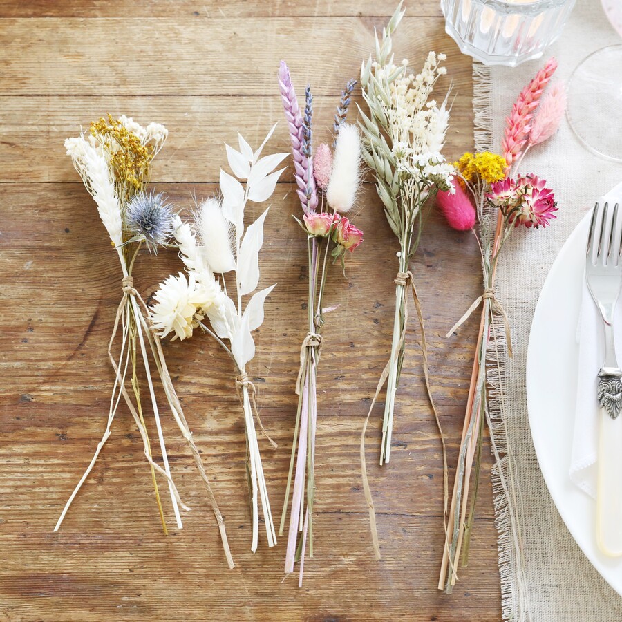 Set of White and Natural Dried Flower Place Settings| Lisa Angel