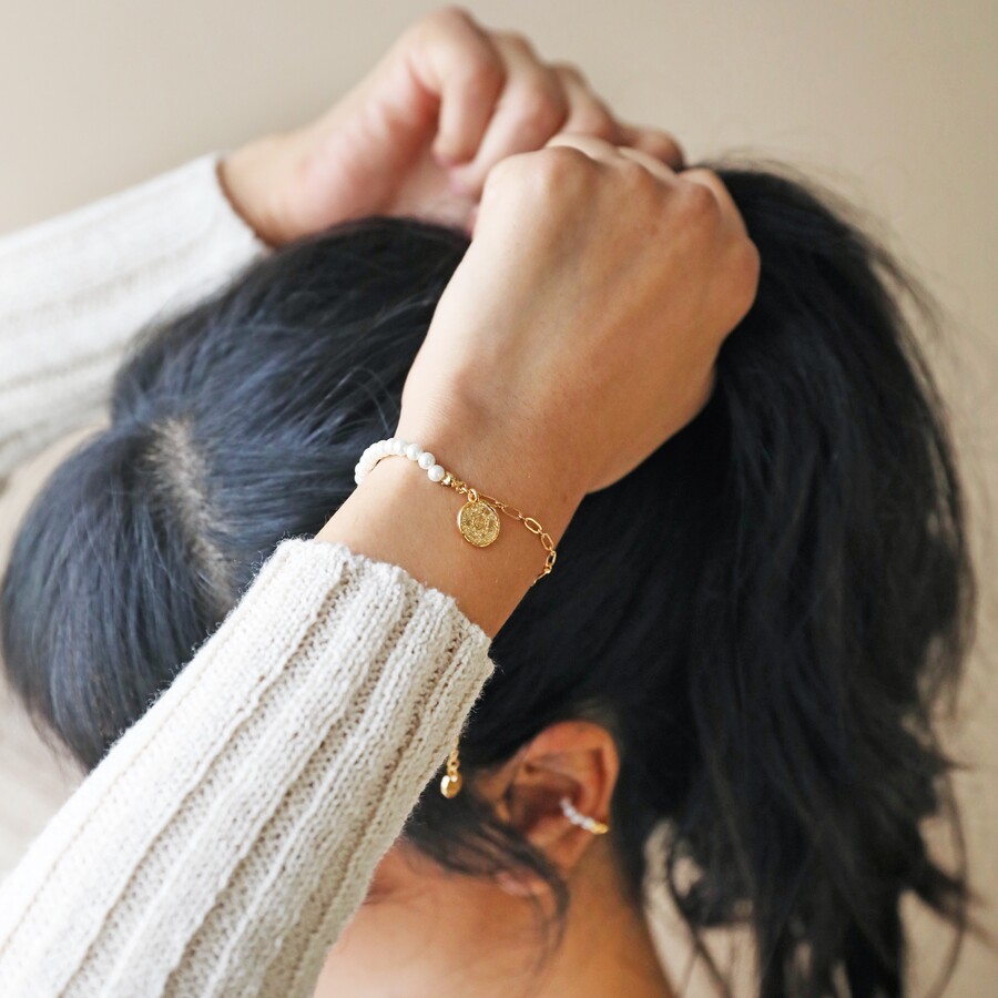 Talisman Charm Pearl and Chain Bracelet in Gold | Lisa Angel