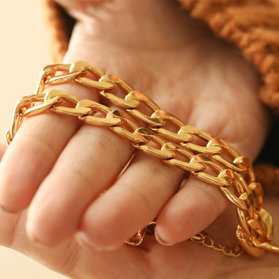 Chunky Chain Necklace in Gold | Lisa Angel