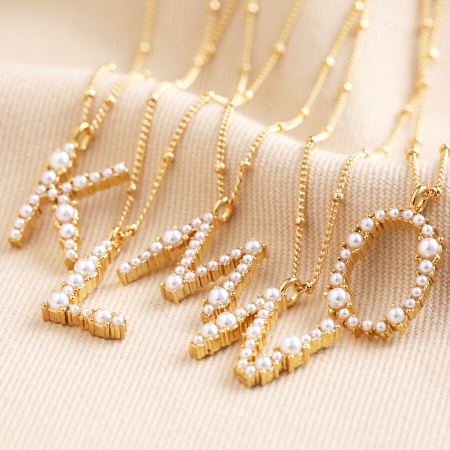 Mixed Size Pearl Initial Necklace in Gold | Lisa Angel