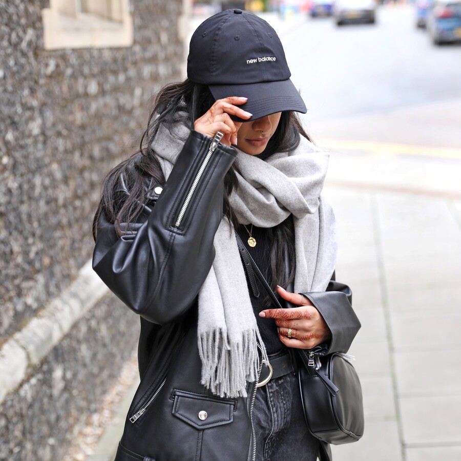 Light Grey Cashmere Blend Scarf | Winter Accessories | Lisa Angel