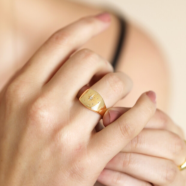 Adjustable Crystal Star Signet Ring Gold | My Doris | Lisa Angel