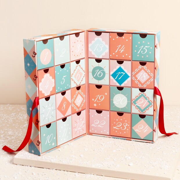 Fill Your Own Christmas Bow Paper Advent Calendar | Lisa Angel