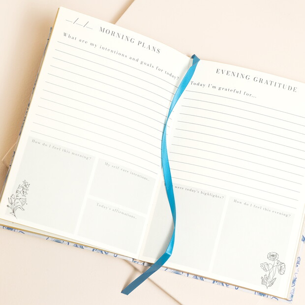 Blue Wildflower Print Daily Gratitude Journal | Lisa Angel