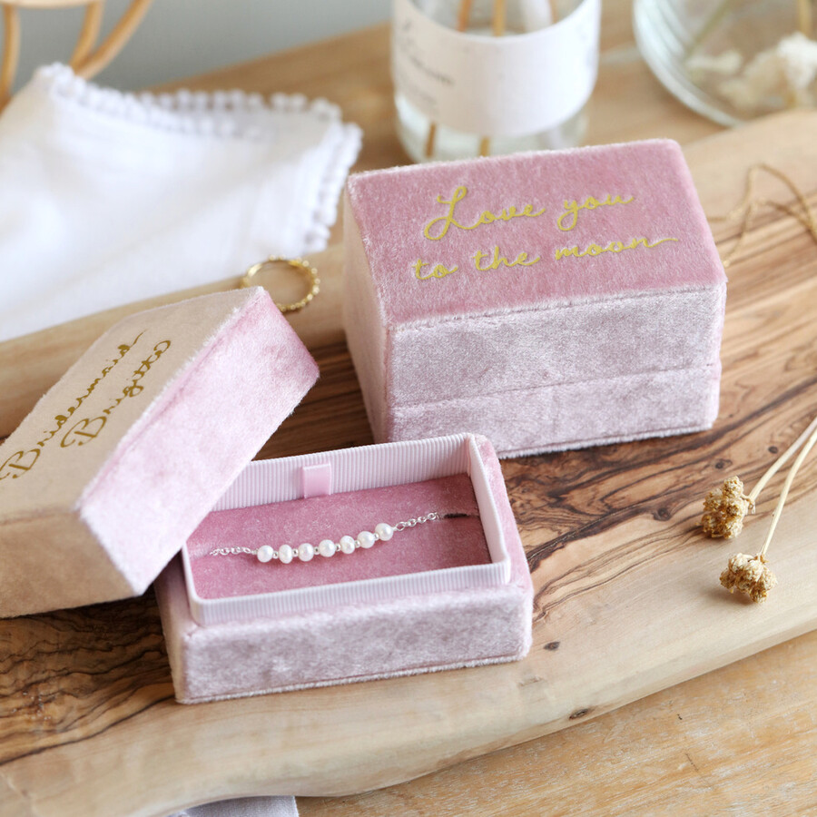Personalised Pink Velvet Bracelet Box | Lisa Angel
