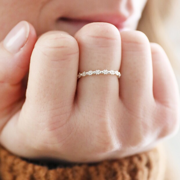 Sterling Silver Daisies Ring | Jewellery | Lisa Angel