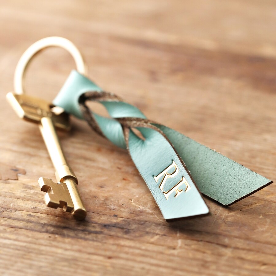 Personalised Twisted Knot Leather Keyring | Lisa Angel