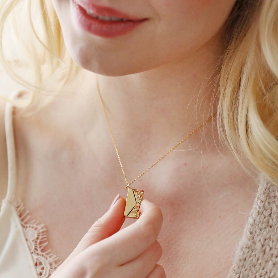 Personalised Wildflower Envelope Locket Necklace Gold | Lisa Angel