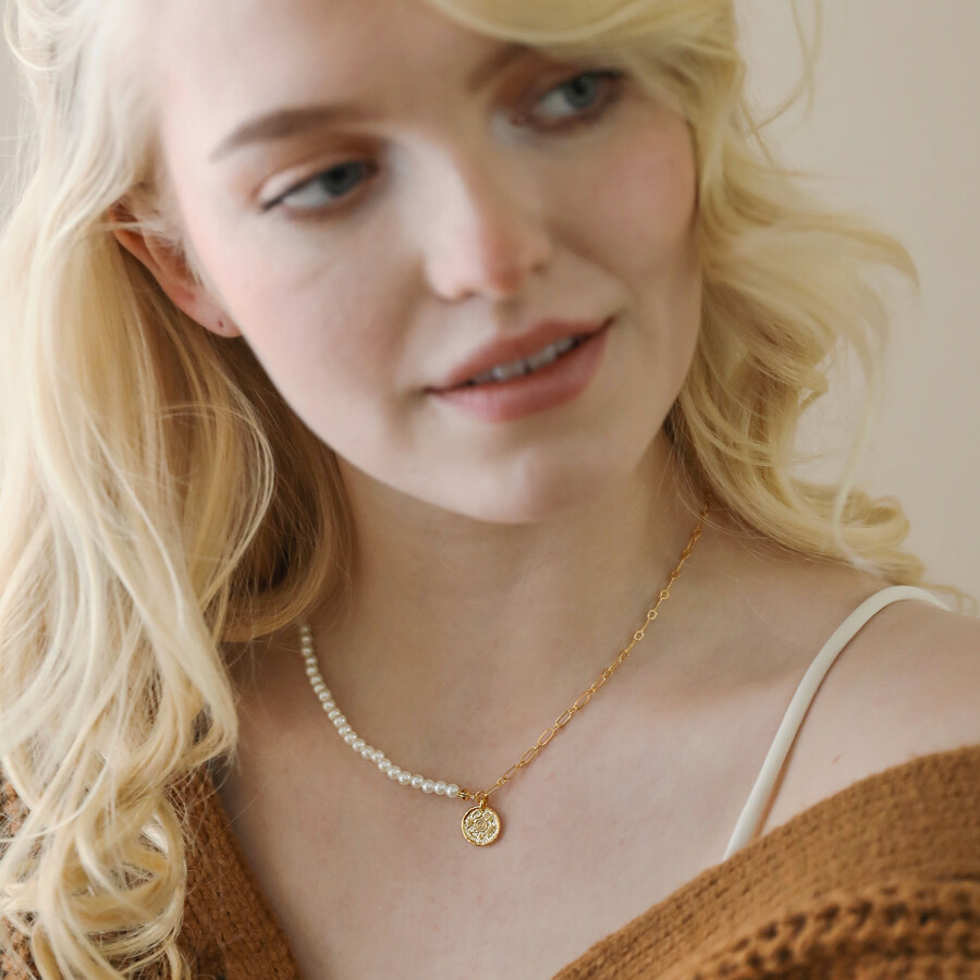 Talisman Charm Pearl and Chain Necklace in Gold | Lisa Angel