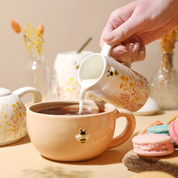 Dusky Pink Floral Ceramic Teapot and Mug Set | Lisa Angel