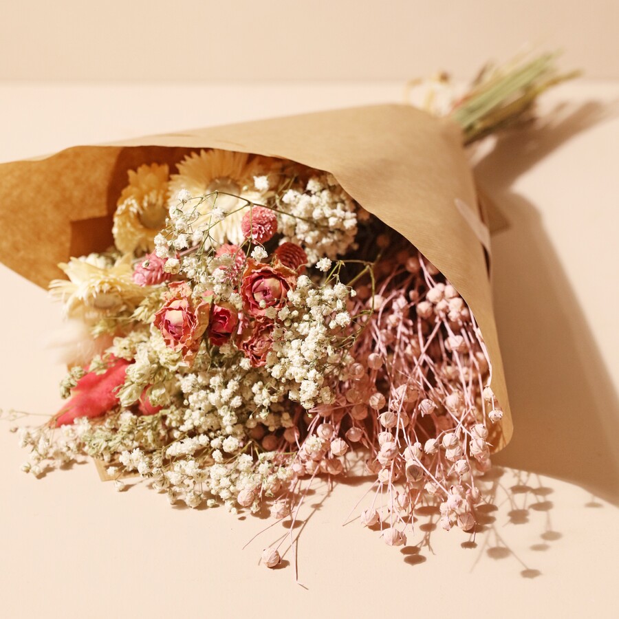 Vintage Pink Market Style Dried Flower Bouquet | Lisa Angel