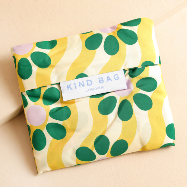 Wavy Daisy Reusable Shopping Bag | Kind Bag | Lisa Angel