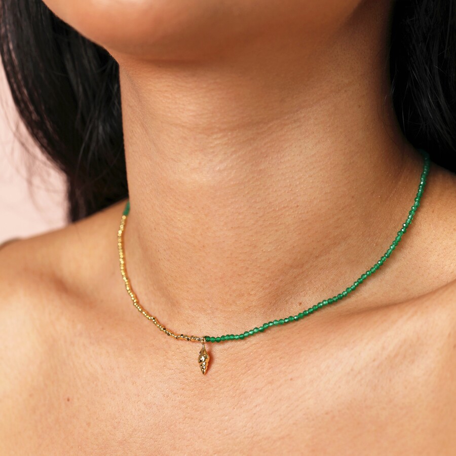 Green Stone Beaded Shell Pendant Necklace in Gold | Lisa Angel