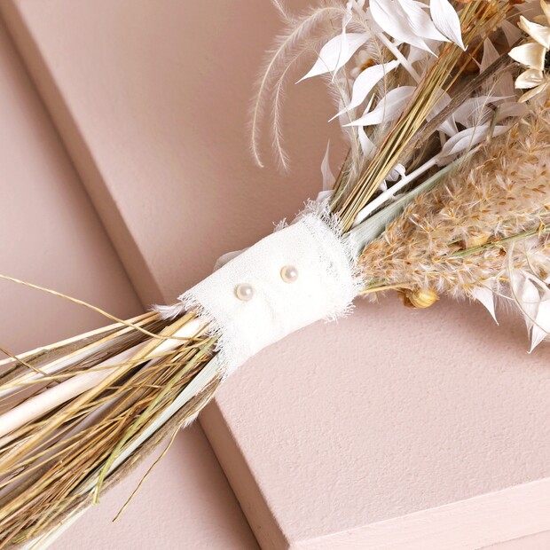Nancy Dried Flower Bridesmaid Wedding Posy | Lisa Angel