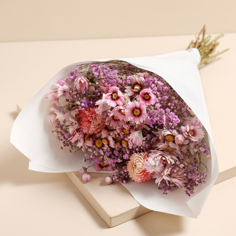 Raspberry Ripple Dried Flower Bouquet | Homeware | Lisa Angel